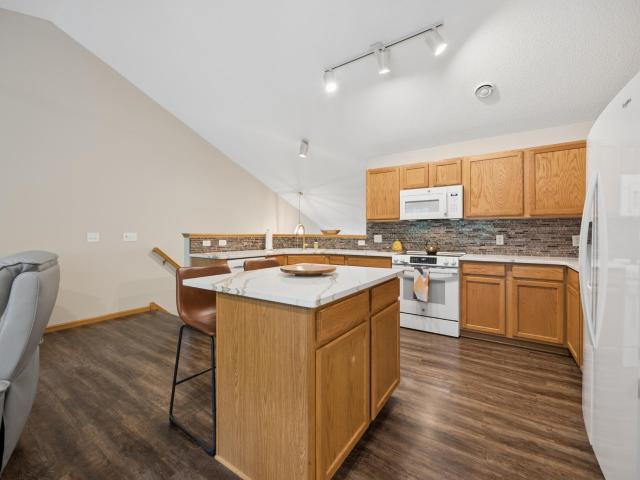 210 Heritage Lane