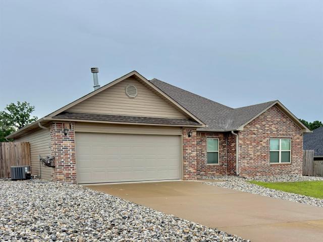 210 Hillshire Loop