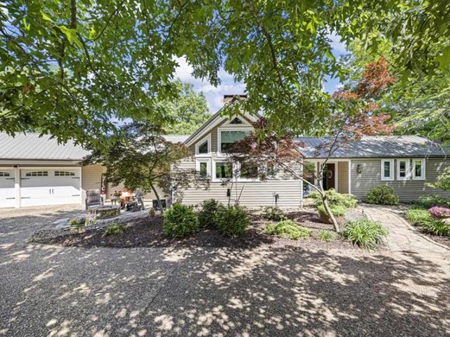 210 Hilltop Dr, Russellville, AR 72802