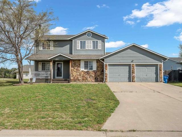 210 Hymer Dr, Sedgwick, KS 67135
