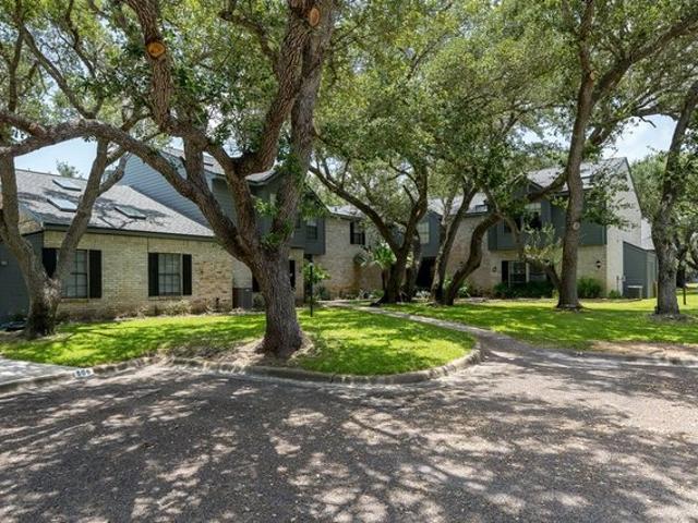 210 Oak Bay St Apt 502, Rockport, TX 78382