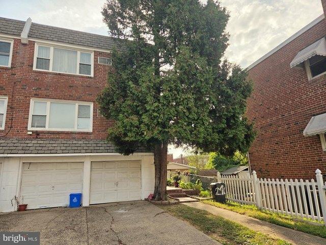 210 Lockart Ln, Philadelphia, PA 19116
