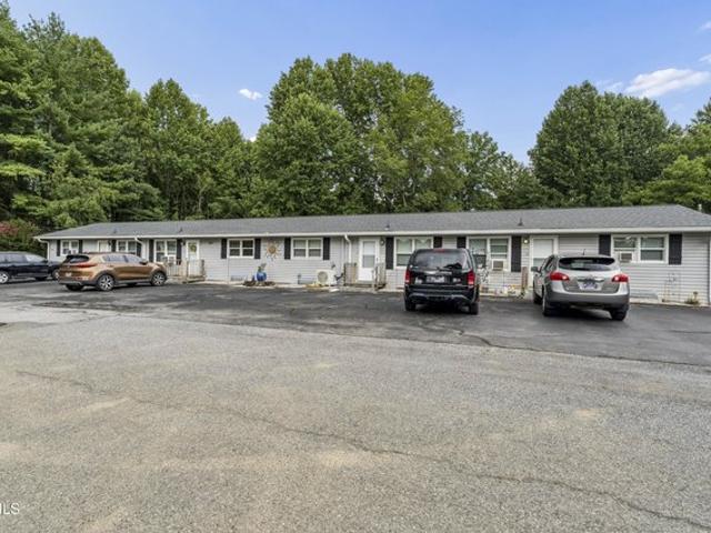 210 Longview Ave, Jonesborough, TN 37659