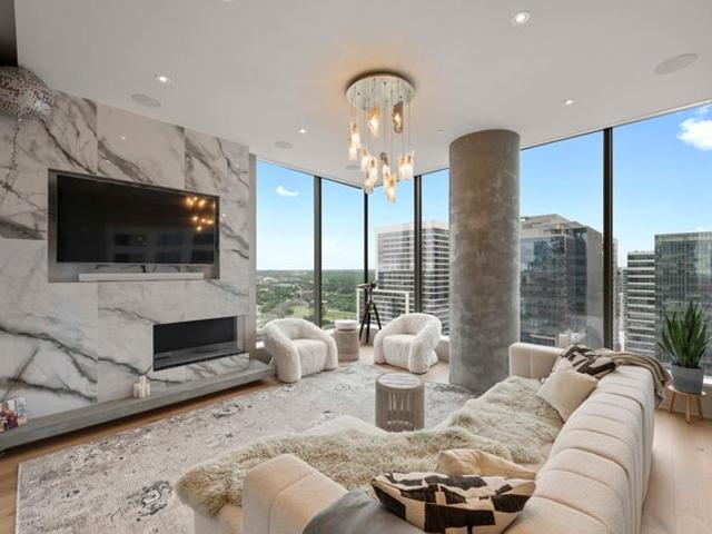 210 Lavaca St Apt 2706, Austin, TX 78701