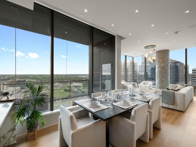210 Lavaca St # 2706