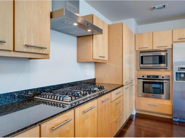 210 Lee Barton Dr # 411