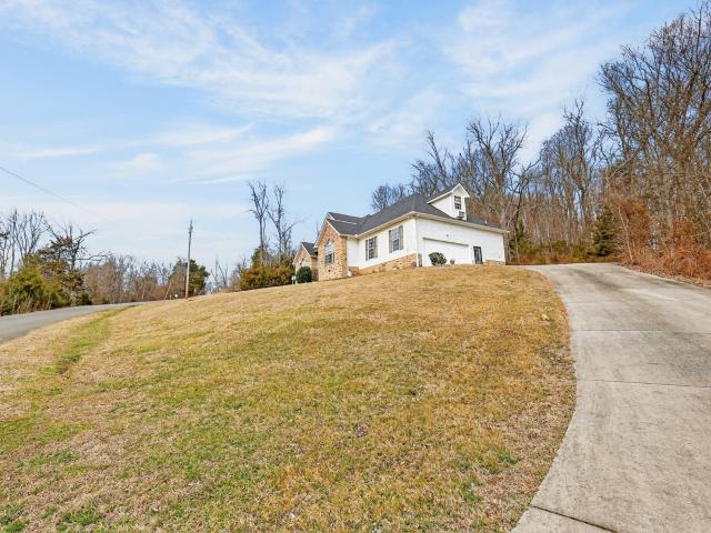210 Matt Dr