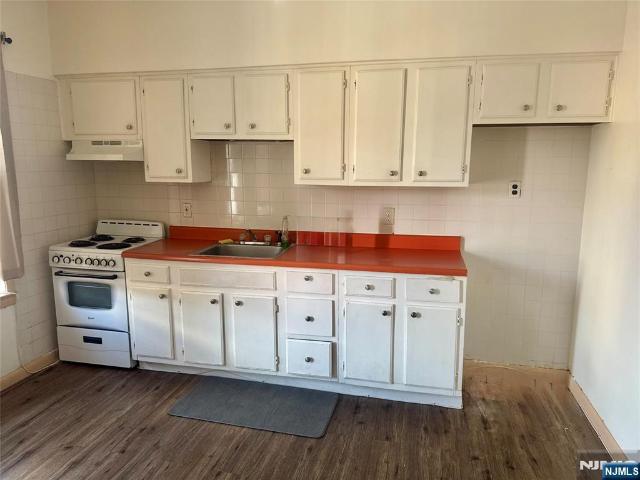 210 Main Street # 2