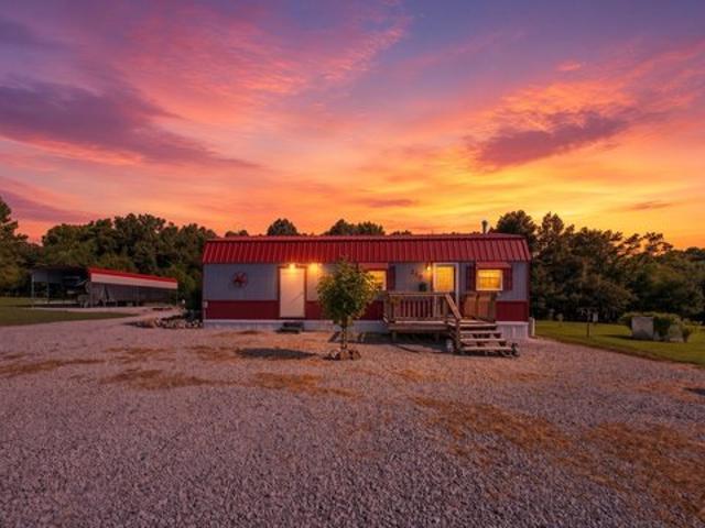210 Meadow Brook Ln, Sidney, AR 72577