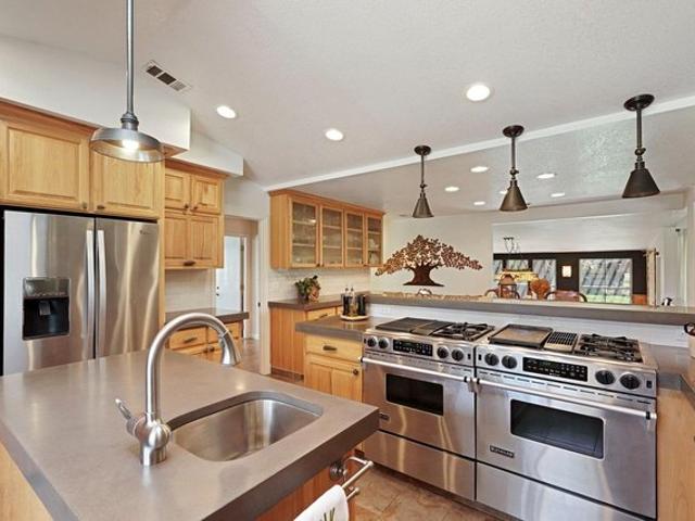 210 Melissa Way, Valley Springs, CA 95252