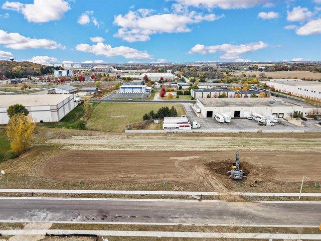 210 Michelle Ln Lot 178, Cottage Grove, WI 53527