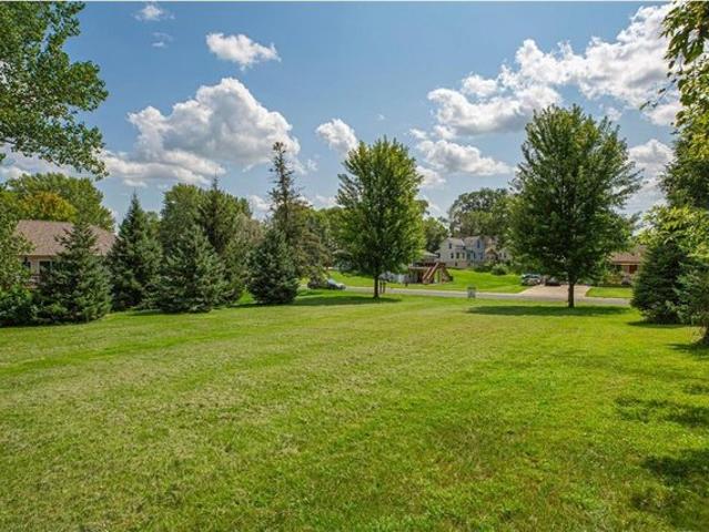 210 Mill St W, Dundas, MN 55019