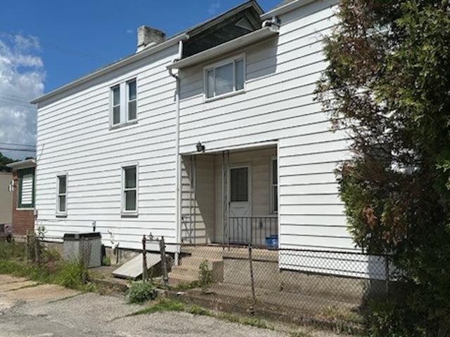 210 Munson Ave