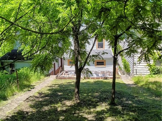 210 n 4th street