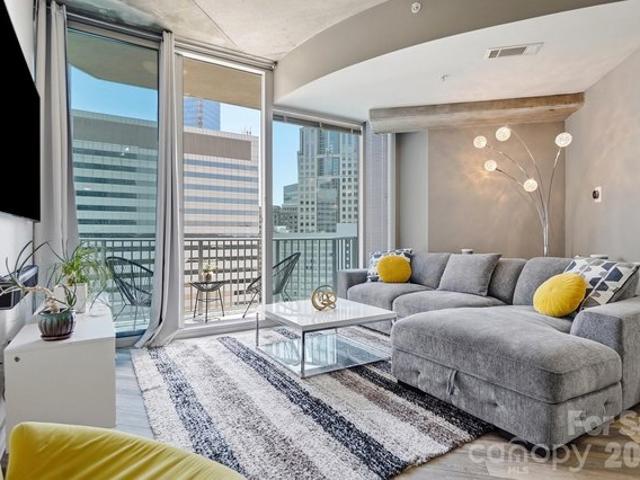 210 N Church St Unit 1803, Charlotte, NC 28202