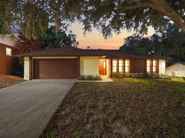 210 N Disston Ave, Clermont, FL 34711