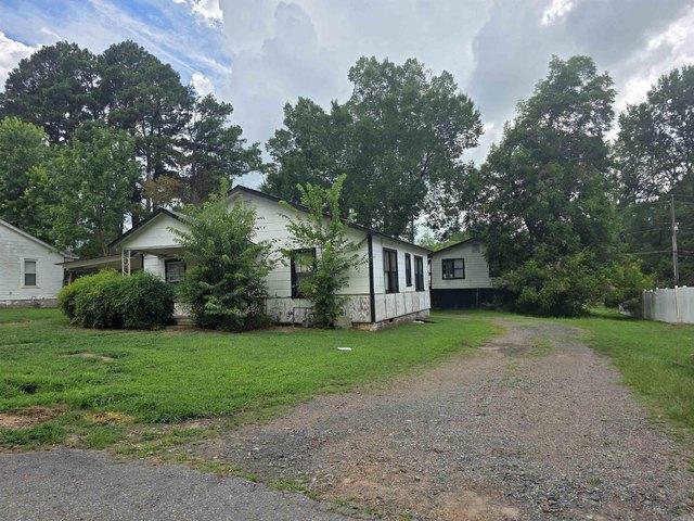 210 N Monroe St, Cabot, AR 72023