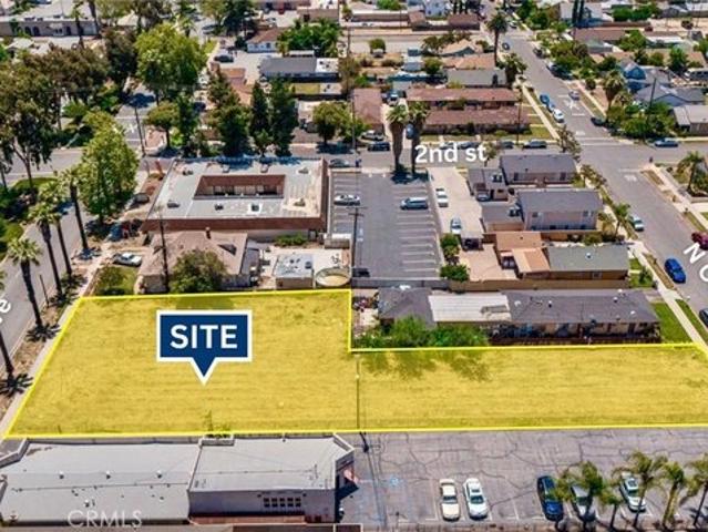 210 N Riverside Ave, Rialto, CA 92376