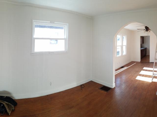 210 N Routiers Avenue