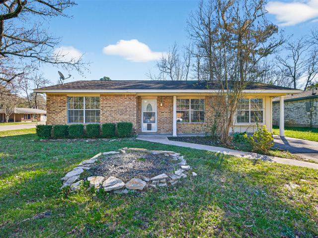210 N Shirley Ln, Willis, TX 77378 | MLS #43665 | Compass