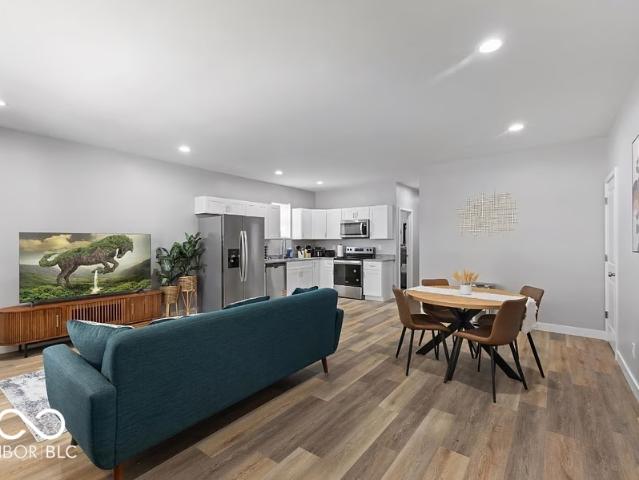 210 N State Avenue