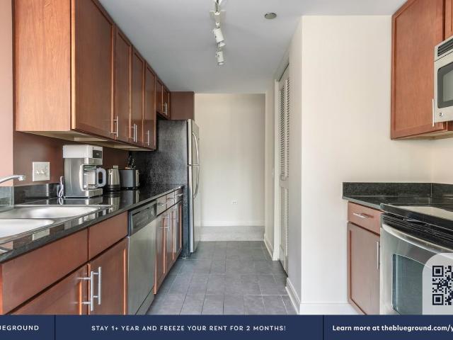 210 North Wells Street 1 Bedroom Apartment for Rent at 210 N Wells St #261, Chicago, IL 60606 Loop