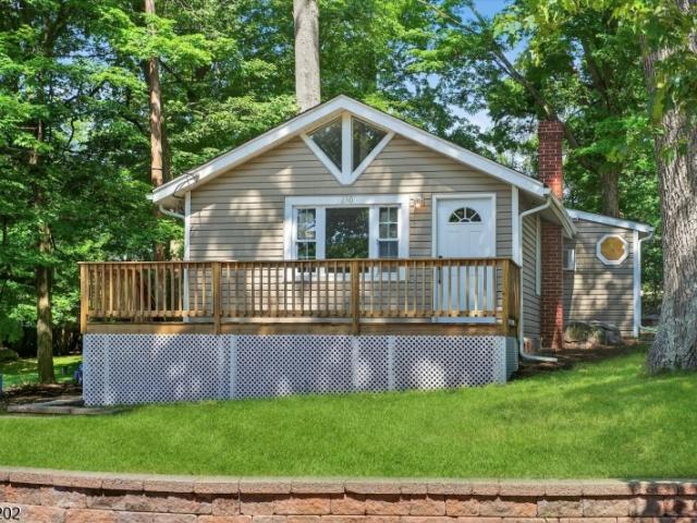 210 Nariticong Ave