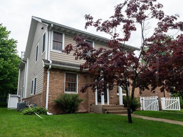 210 S 78th St, Milwaukee, WI 53214
