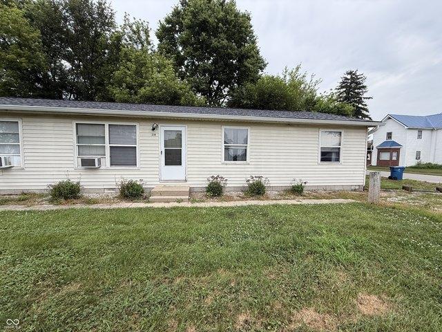 210 S Walnut St, Atlanta, IN 46031