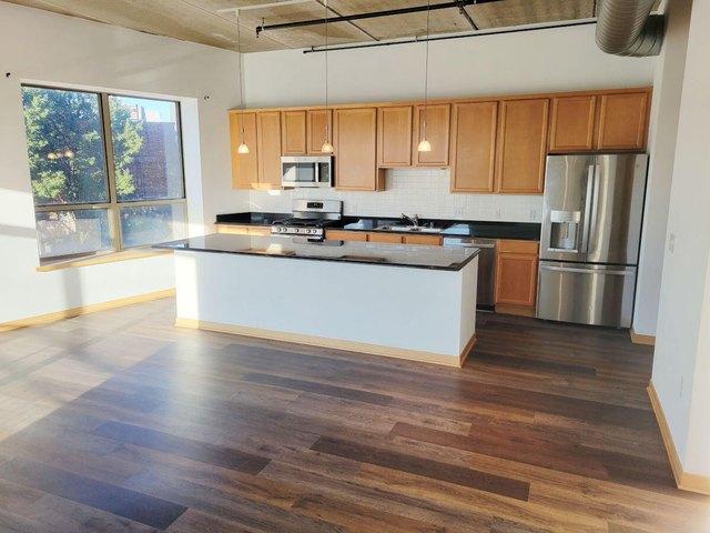 210 S Water St Unit 221, Milwaukee, WI 53204