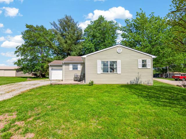 210 S County Road 675 W