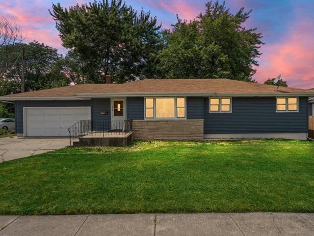 210 S Indiana Ave, Crown Point, IN 46307