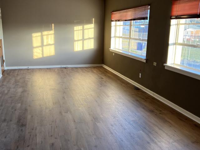 210 S Main St