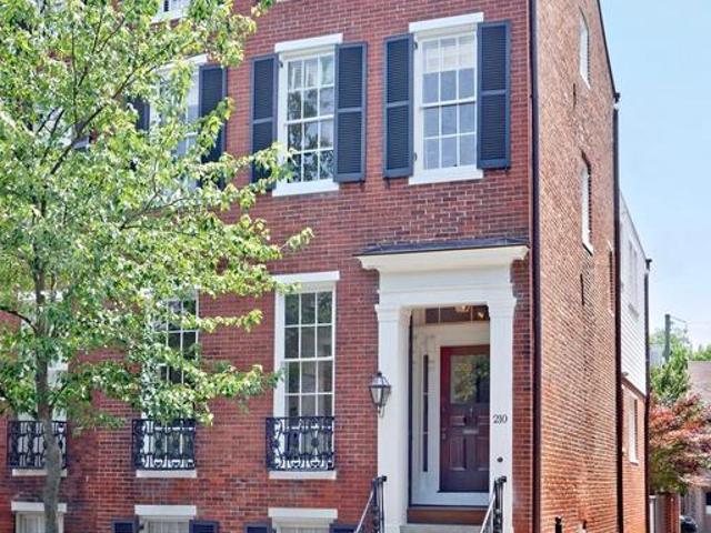 210 S Pitt Street
