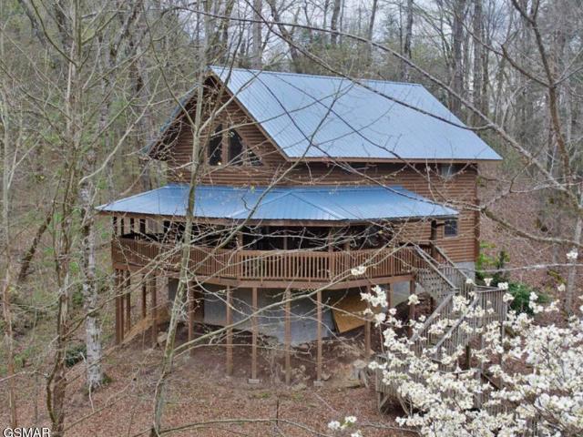 210 S Smoky Mountain Way