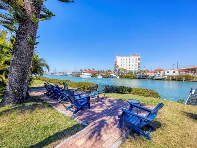 210 Santa Maria St Apt 248, Venice, FL 34285