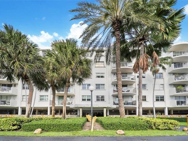 210 Sea View Dr Apt 409, Key Biscayne, FL 33149