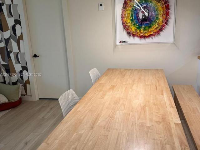 210 Sea View Dr Unit 608, Key Biscayne, US, FL