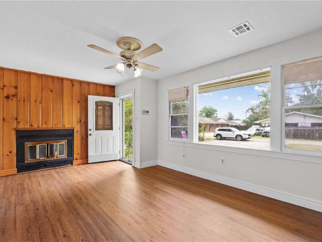 210 Short Street