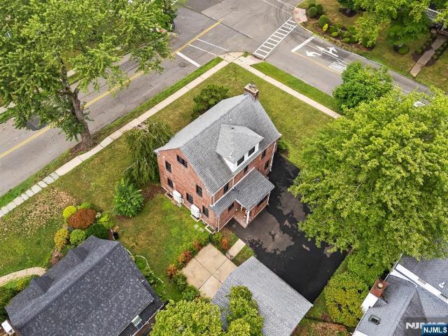 210 Spring Valley Avenue