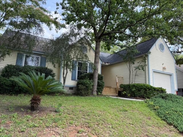 210 Suffolk Drive