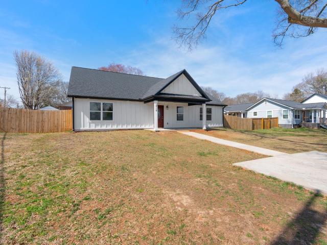 210 Sulphur Springs Dr, Greenville, SC 29617 | MLS #1583 | Compass