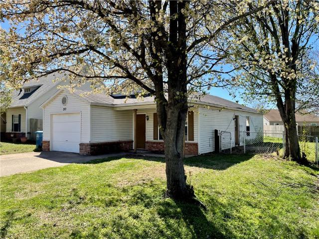 210 Parkcrest Drive