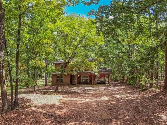 210 Pine Hill Rd, Texarkana, AR 71854