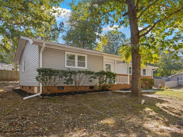 210 Pinonwood Drive
