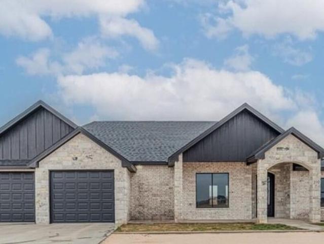 210 Private Road 302A, Seminole, TX 79360