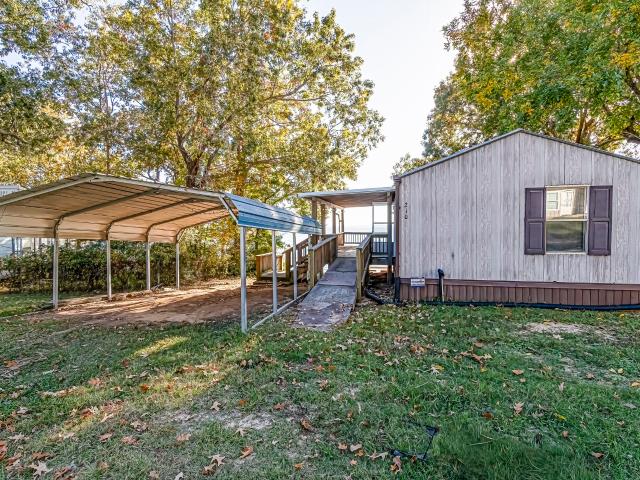 210 Rain Forest Rd, Onalaska, TX 77360 | MLS #10485