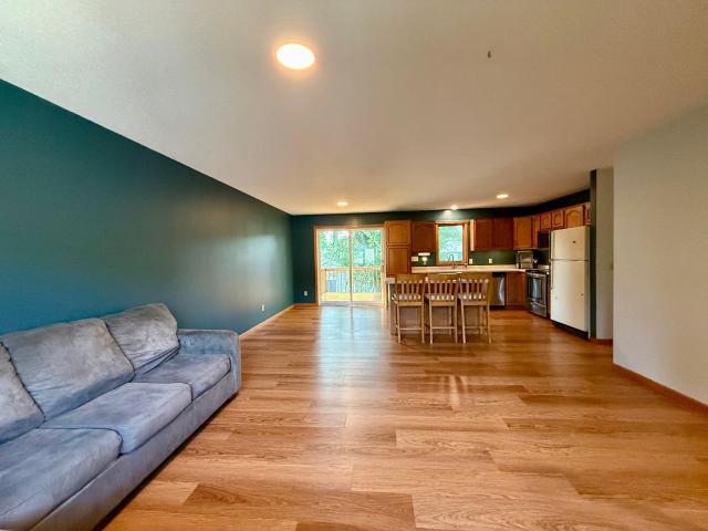 210 Ridgecrest Drive