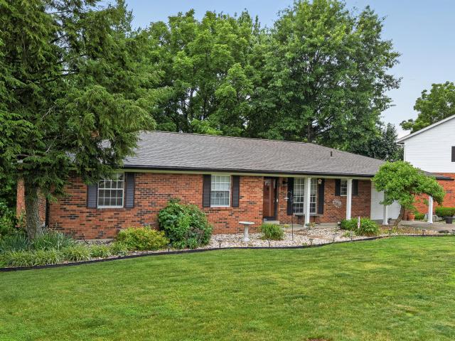 210 Ridgelea Drive