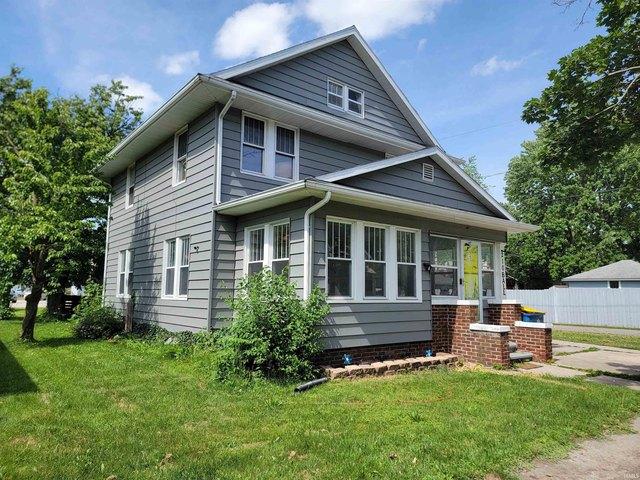 210 W 19th St, Auburn, IN 46706